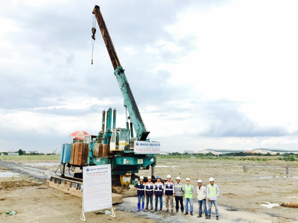 Binh Dien Warehouse Depot (2016) - Bachy Soletanche Vietnam