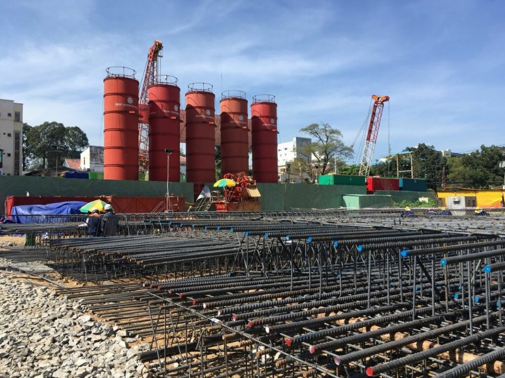 Lim 3 Tower (2018) - Bachy Soletanche Vietnam